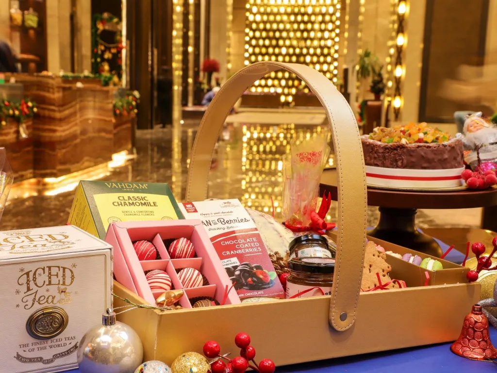 Christmas Hamper s by Pune Sugar Box at Conrad Pune