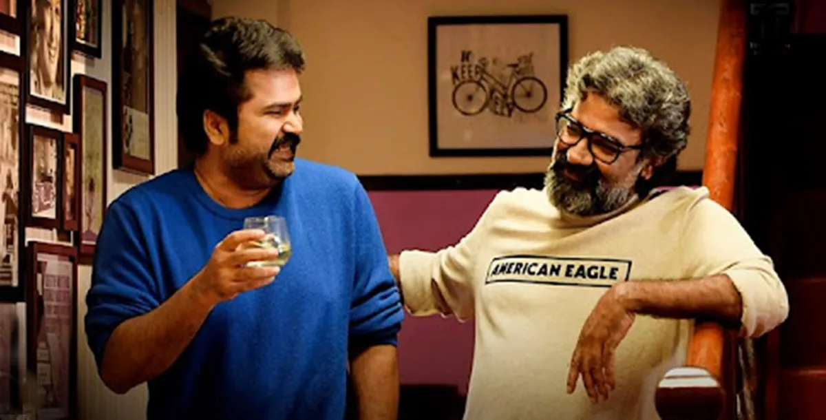 King Fish Movie Review & Rating: കാല്‍പ്പനികതയില്‍ കുളിരുന്ന കാണികൾക്ക് ...