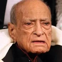 ak hangal