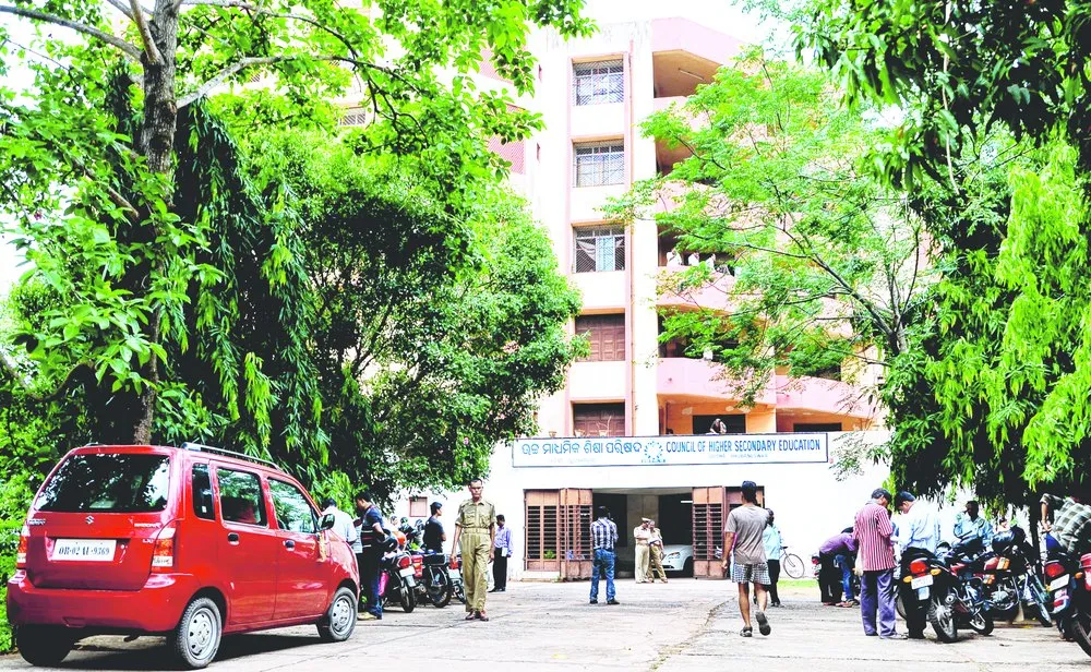 Plus II Instant exam begins in Odisha