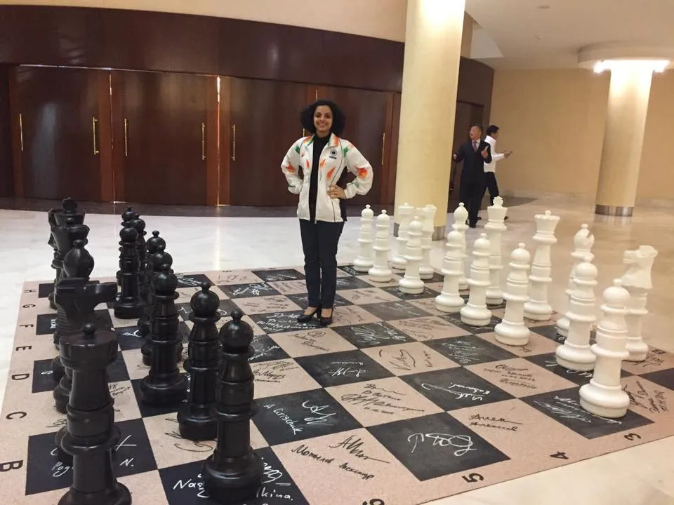 Odisha chess star Padmini sizzles in saree at Iwasa event