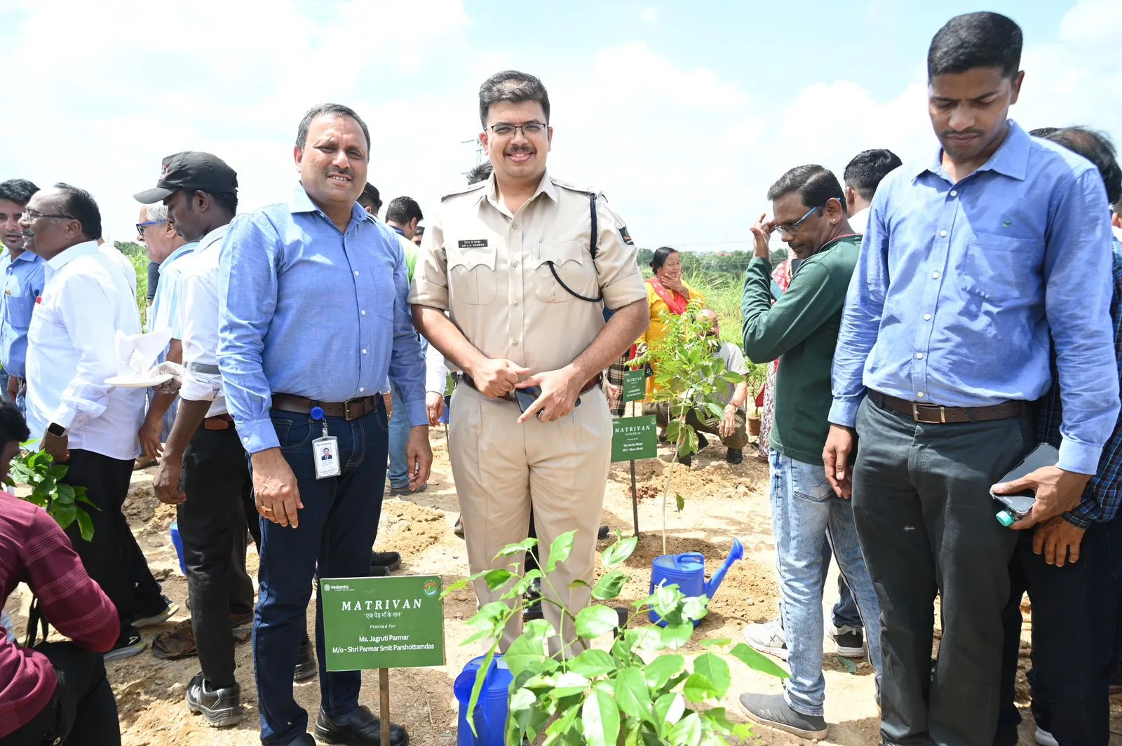 Vedanta Aluminium conducts mass plantation drive under ‘Ek Ped Maa Ke ...