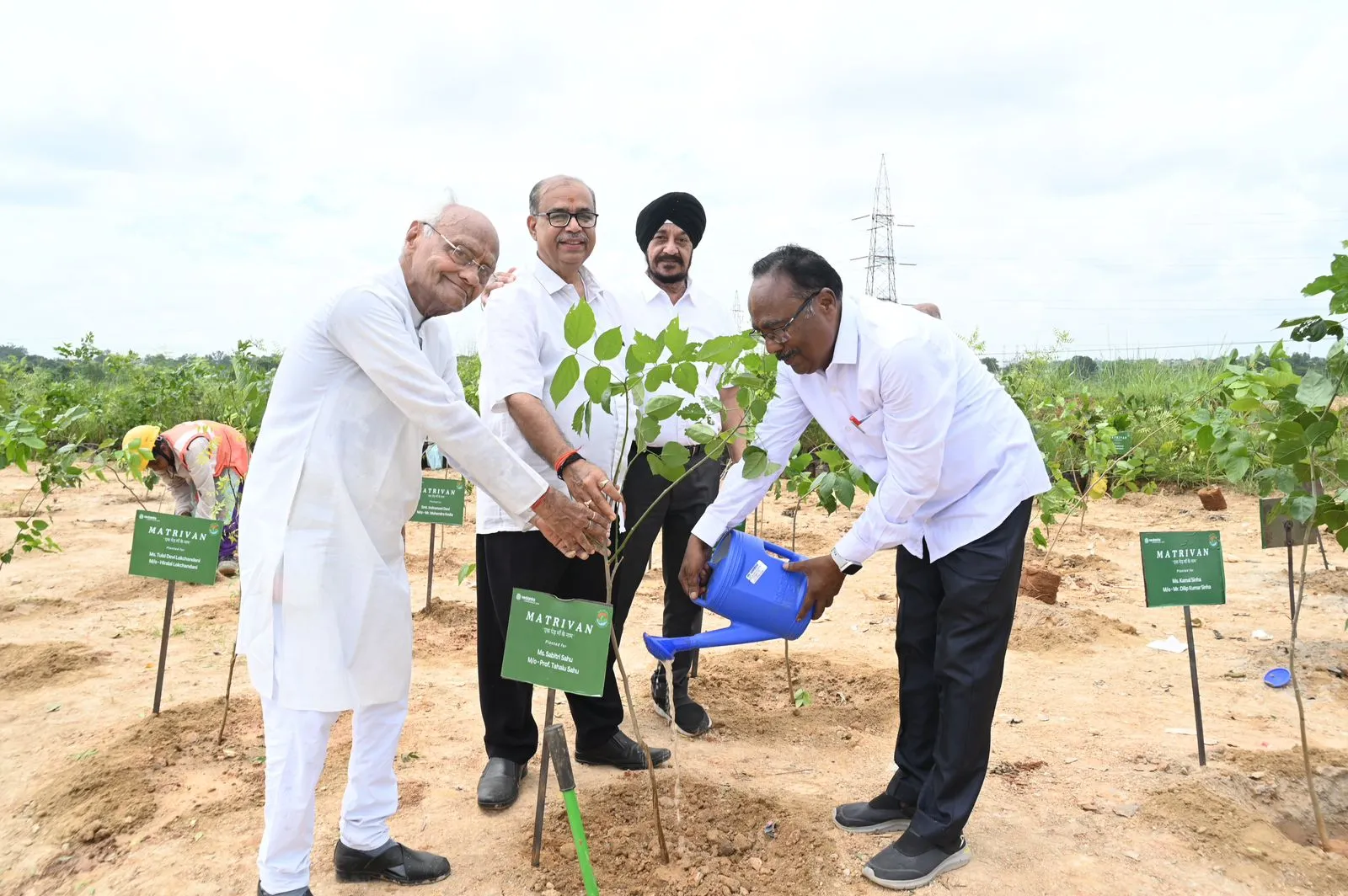 Vedanta Aluminium conducts mass plantation drive under ‘Ek Ped Maa Ke ...