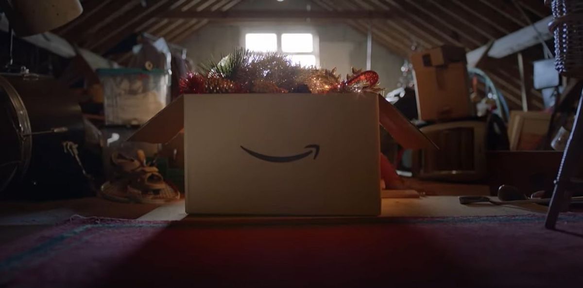 Amazon’s smiling boxes sprinkle some final holiday cheer