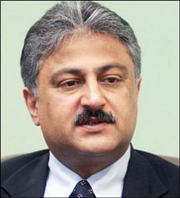 PVR appoints Sanjay Kapoor as director