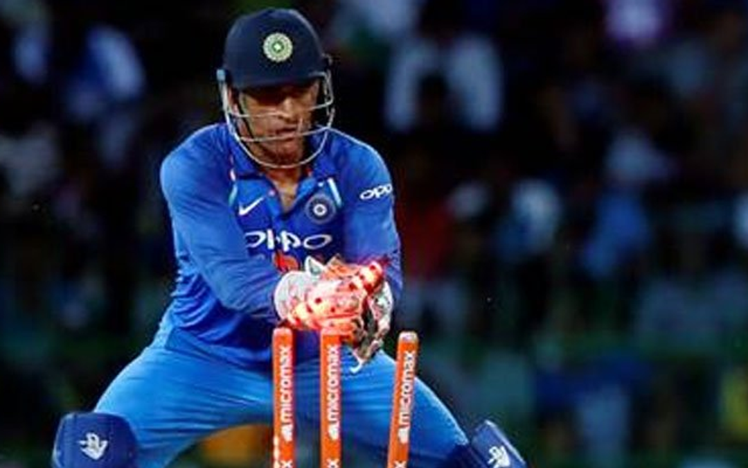 'It's time for MS Dhoni to come back' Fans demand MS Dhoni's comeback ...