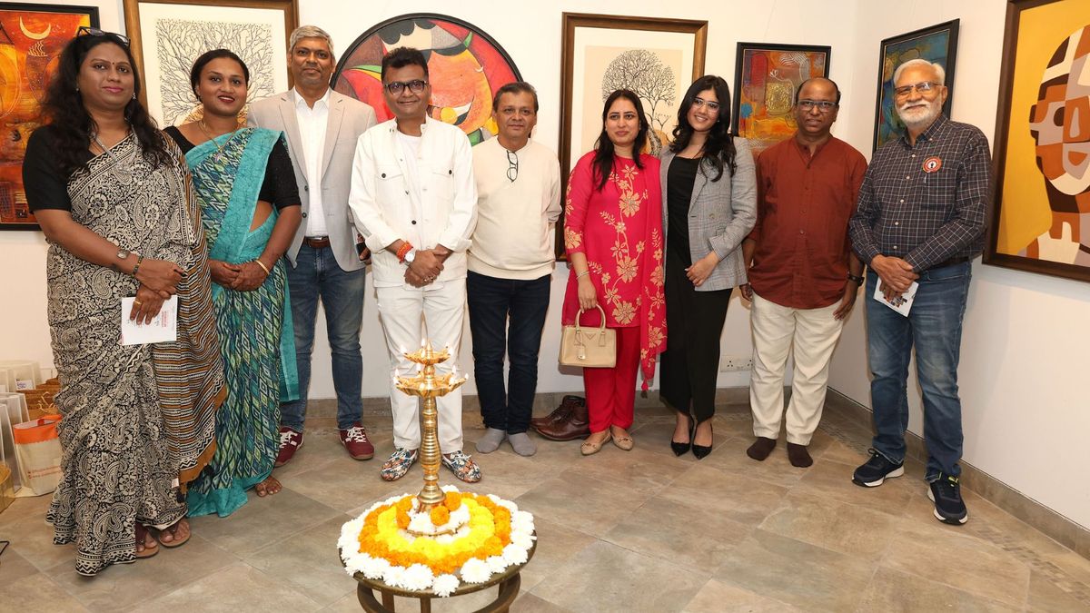 Falak Art Show: Honoring Transgender Talent and Promoting Inclusivity