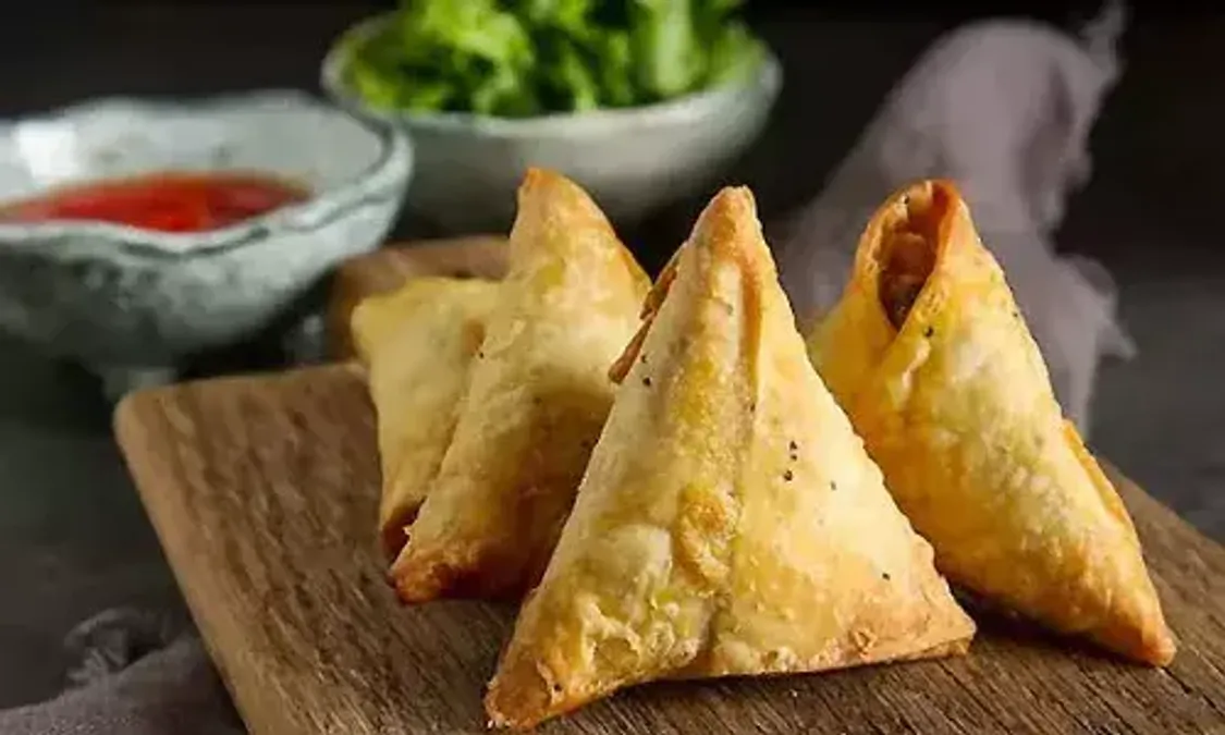 Maggi Samosa Recipe: This interesting fusion recipe will take your love ...
