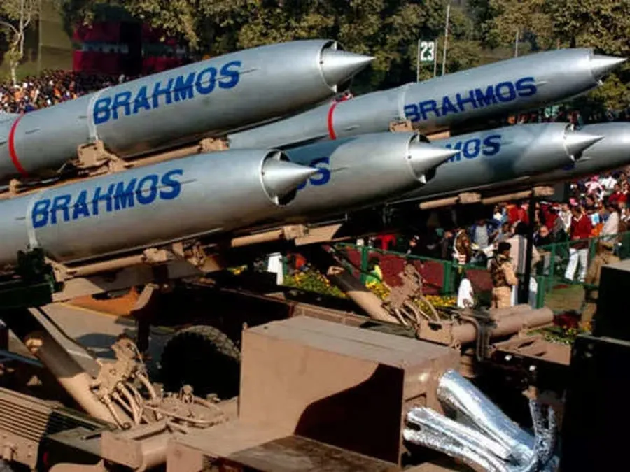 India Sacks 3 IAF Officers For Accidentally Firing Missile Towards Pakistan