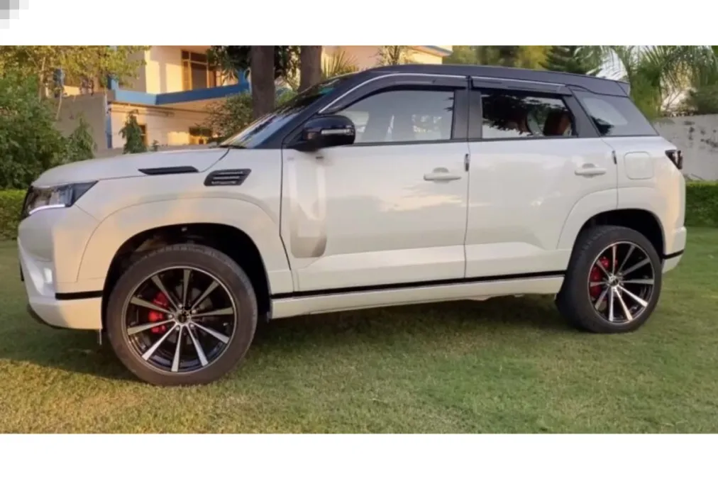 Maruti Suzuki Brezza or Range Rover? The modified look of this SUV will ...