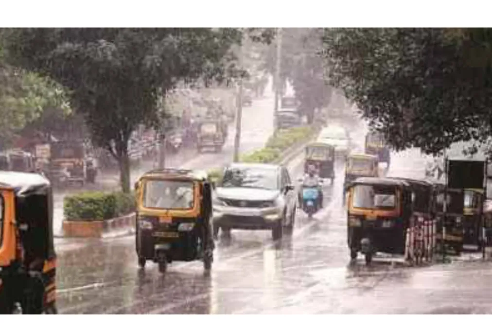 Weather Update: Rain on Cards in Delhi, Lucknow and Ranchi! Alert in 17 ...