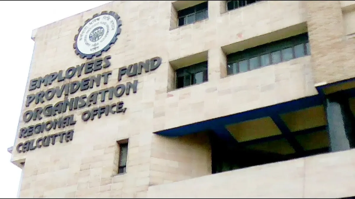 PRESENTATION ON BEHALF OF EPFO, ZONAL OFFICE, KOLKATA FOR CREATING ...