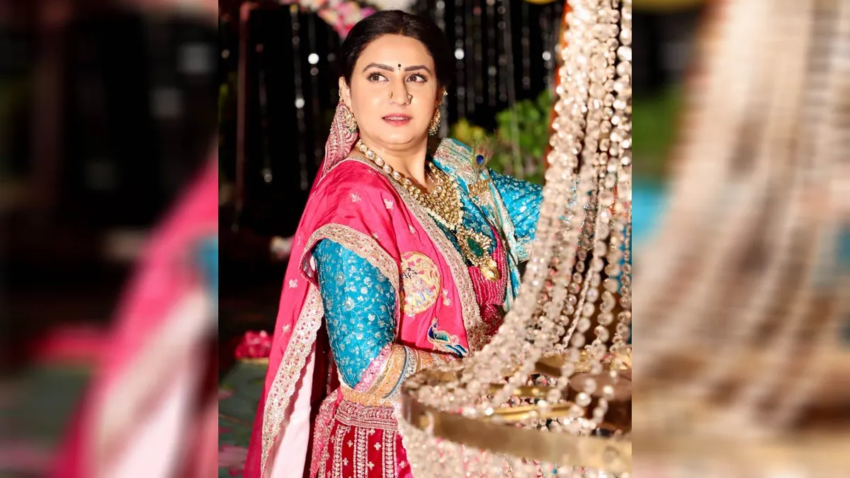 Bhakti Rathod: Versatility in 'Aankh Micholi' and 'Pushpa'