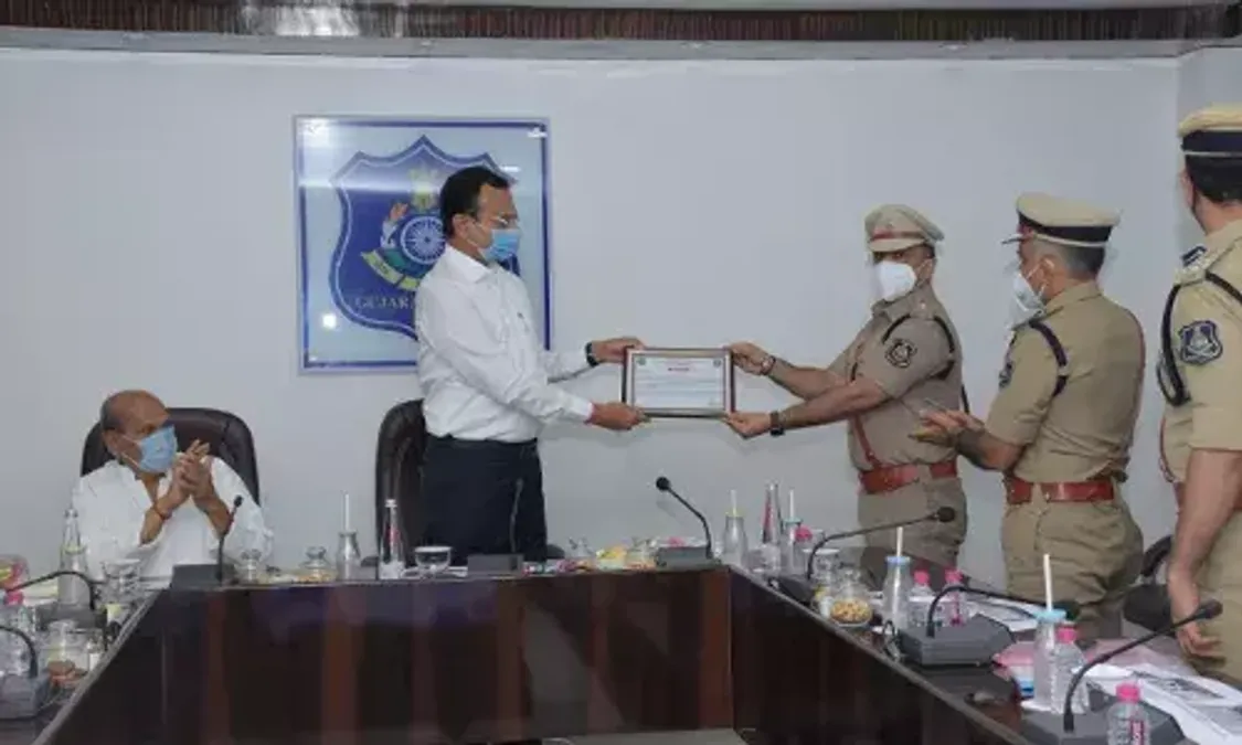 Vadodara will get four new police stations and 650 more CCTV cameras ...