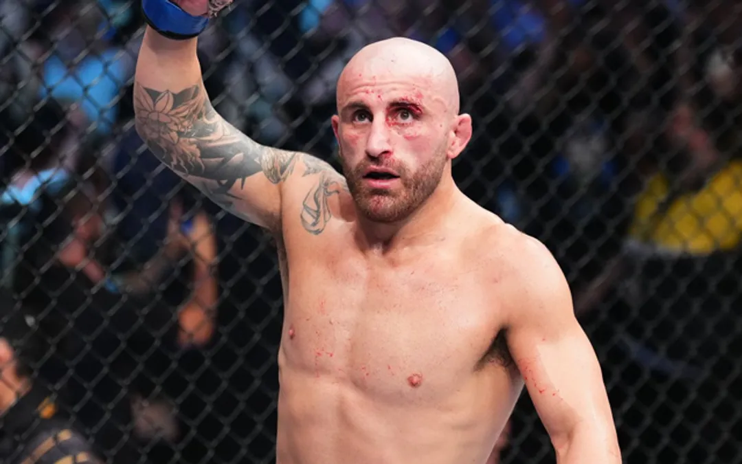 UFC 290: Star MMA fighter Alexander Volkanovski retains his title after ...
