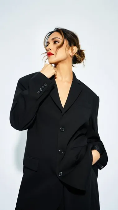 Pavi Vyas - Journalist Profile - Intelligent Relations