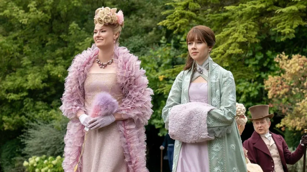 Bridgerton Fashion: Real Regency Women Wore Muffs To Form Friendships