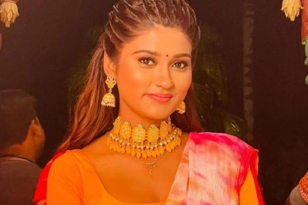 Quick Reads: FIR Registered Against Bhojpuri Singer Over Akanksha Dubey ...