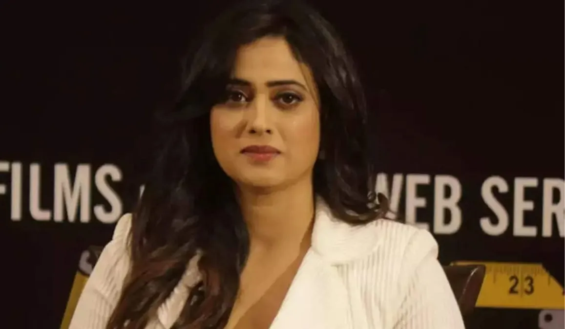 Women and Bras : Dear Society What's It with your Moral Policing?