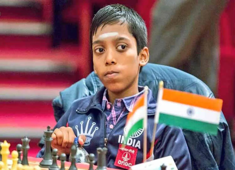 சூப்பர் கிராண்ட் மாஸ்டர் ஆகனும், விஸ்வநாத் ஆனந்த் சார் கூட விளையாடனும் ...