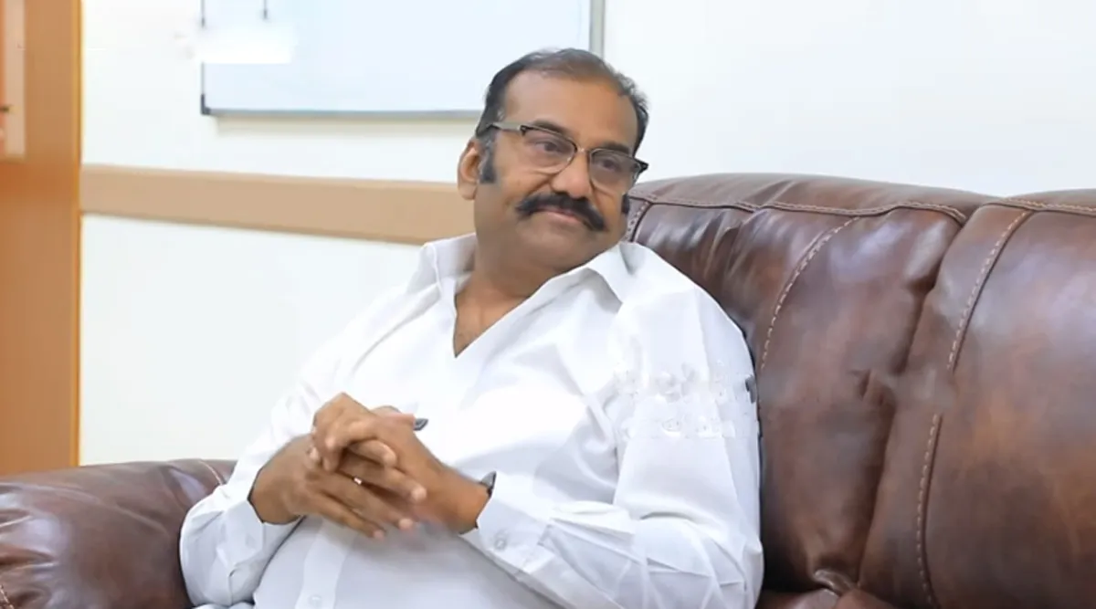 மகனுக்காக மருத்துவமனை கட்டிய நெப்போலியன்... ஒரு தந்தையின் பாசப் போராட்டம்