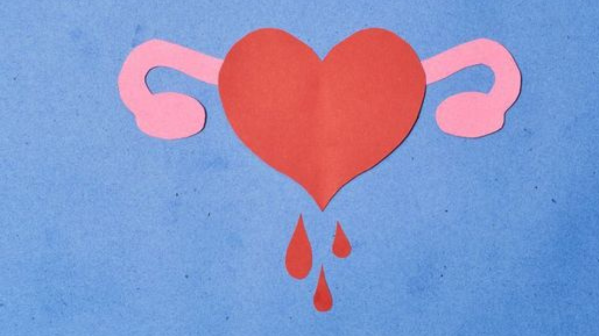 Period Blood Stain: पीरियड्स के खून के दाग कैसे हटाएं