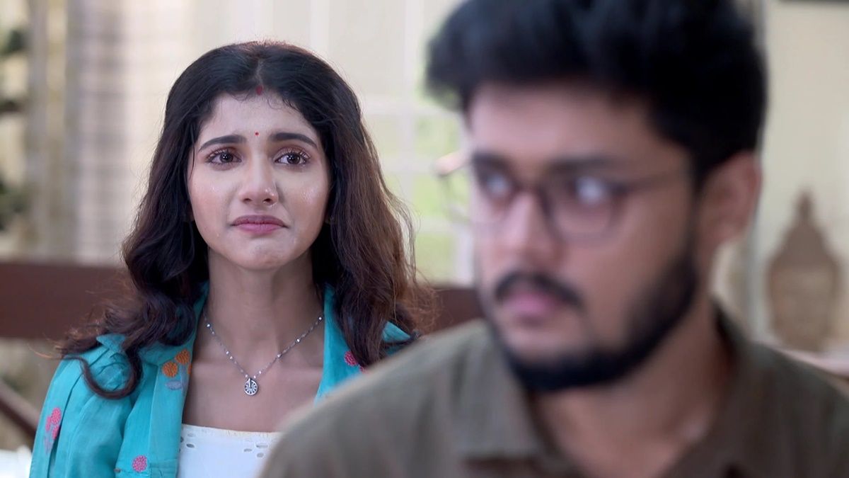 Tomader Rani: রানীর শাড়ি ছিঁড়ে ফালাফালা করে দিল দুর্জয়, পুরুষালি ক্ষমতার জোর দেখে রে রে করে ...