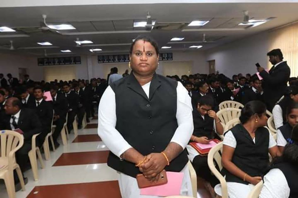 ତାମିଲନାଡୁର ସତ୍ୟଶ୍ରୀ ବନିଲେ ଦେଶର ପ୍ରଥମ କିନ୍ନର ଆଇନଜୀବୀ : ମାଡ୍ରାସ୍ ବାର୍ ...