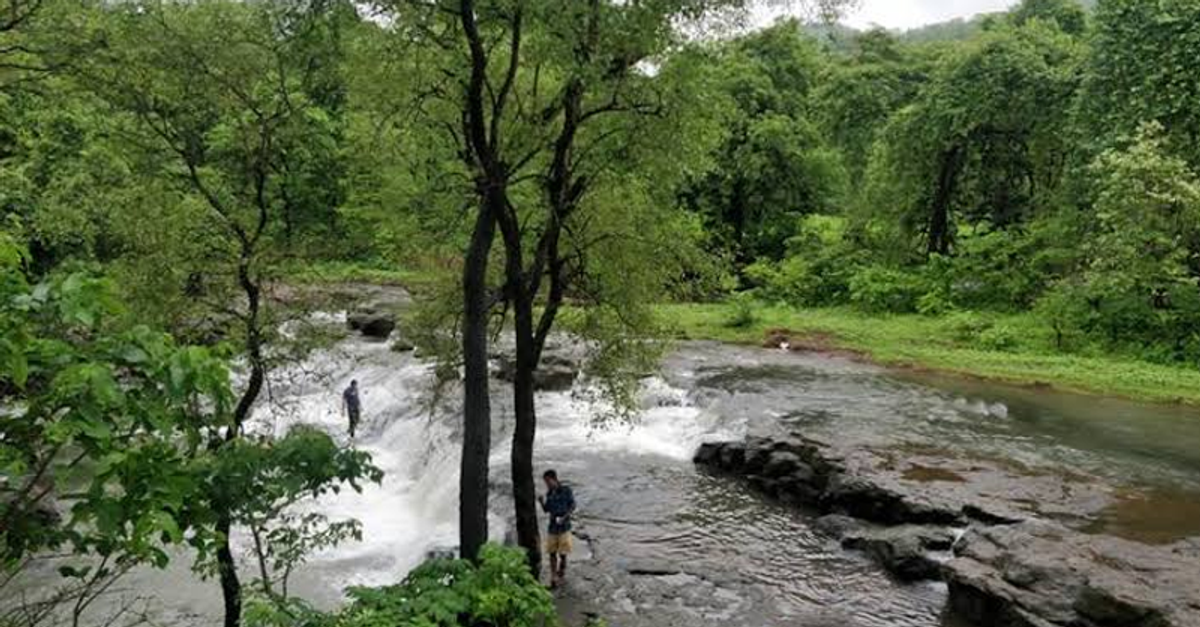Watch sun getting down from sky to water at Vandri lake situated in ...