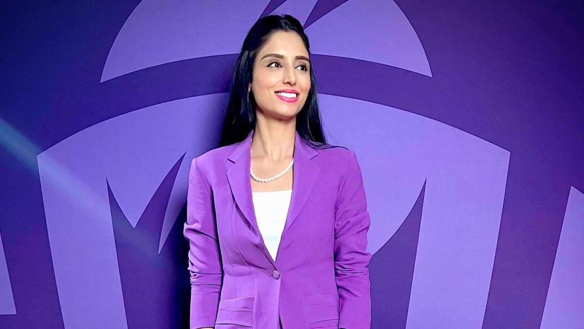 Pakistan presenter Zainab Abbas covering World Cup leaves India amid ...