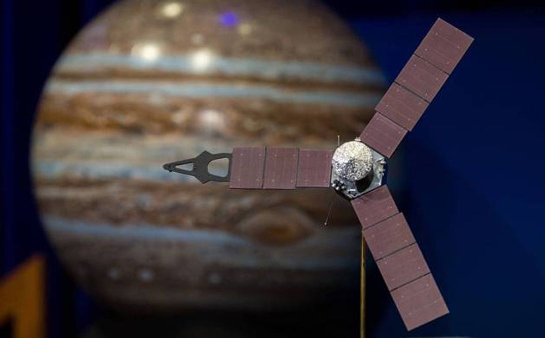 NASA's solar-powered aircraft Juno to swing into Jupiter's orbit