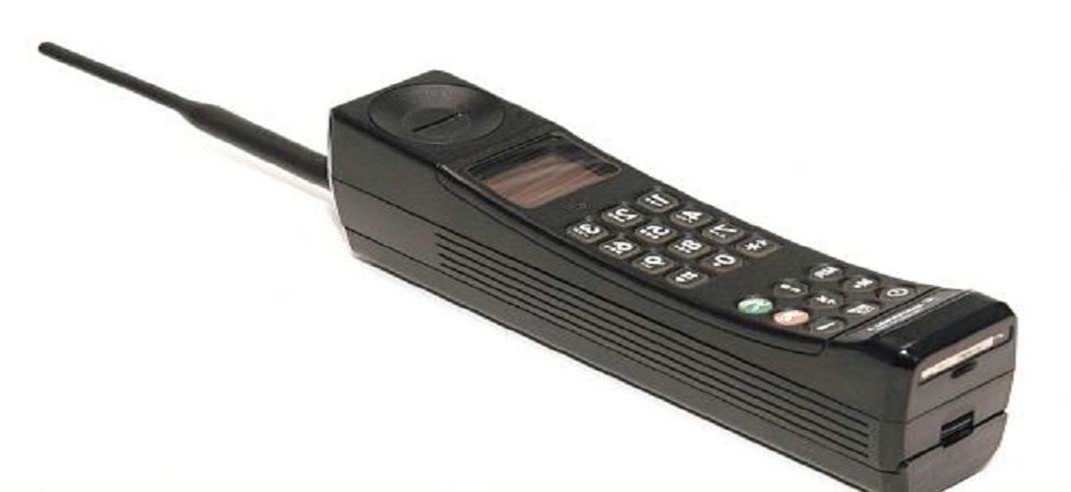 1st mobile phone call was made on this day in 1973, know who made it