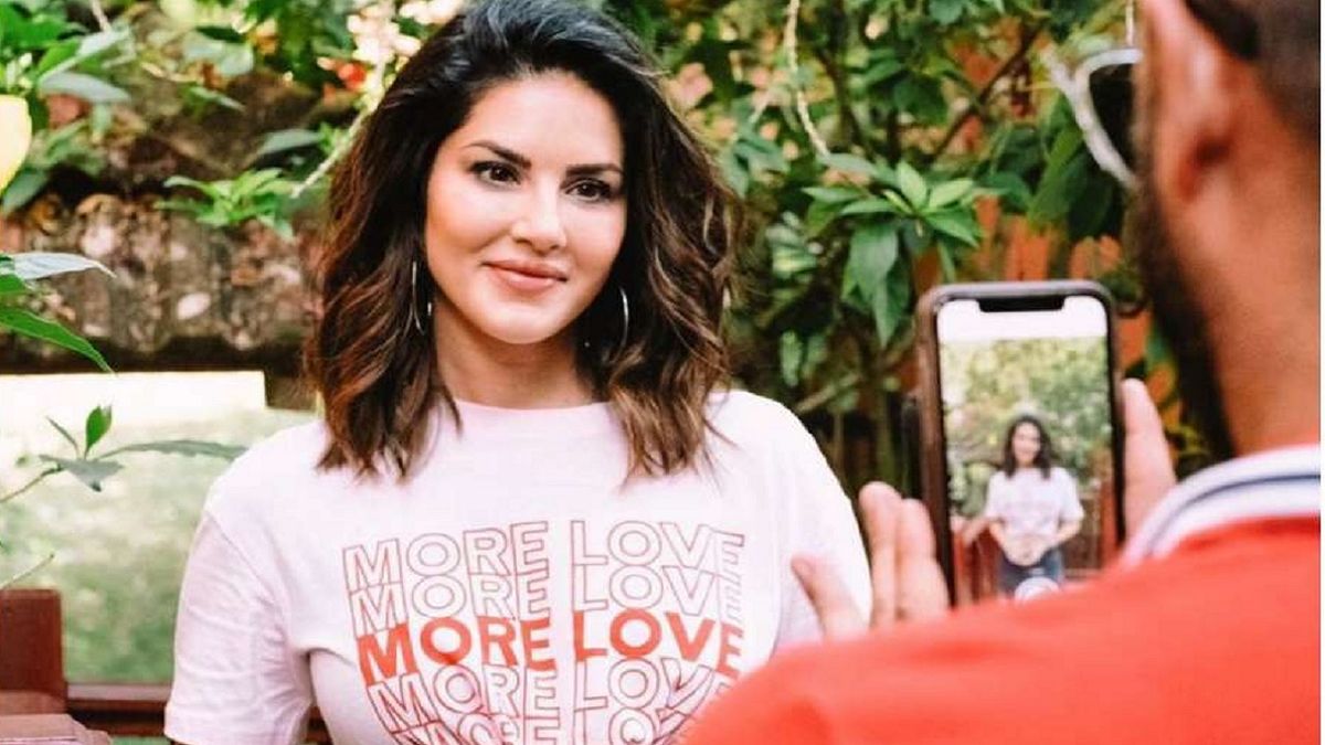 केरल पुलिस ने कथित धोखाधड़ी मामले में सनी लियोनी से पूछताछ की