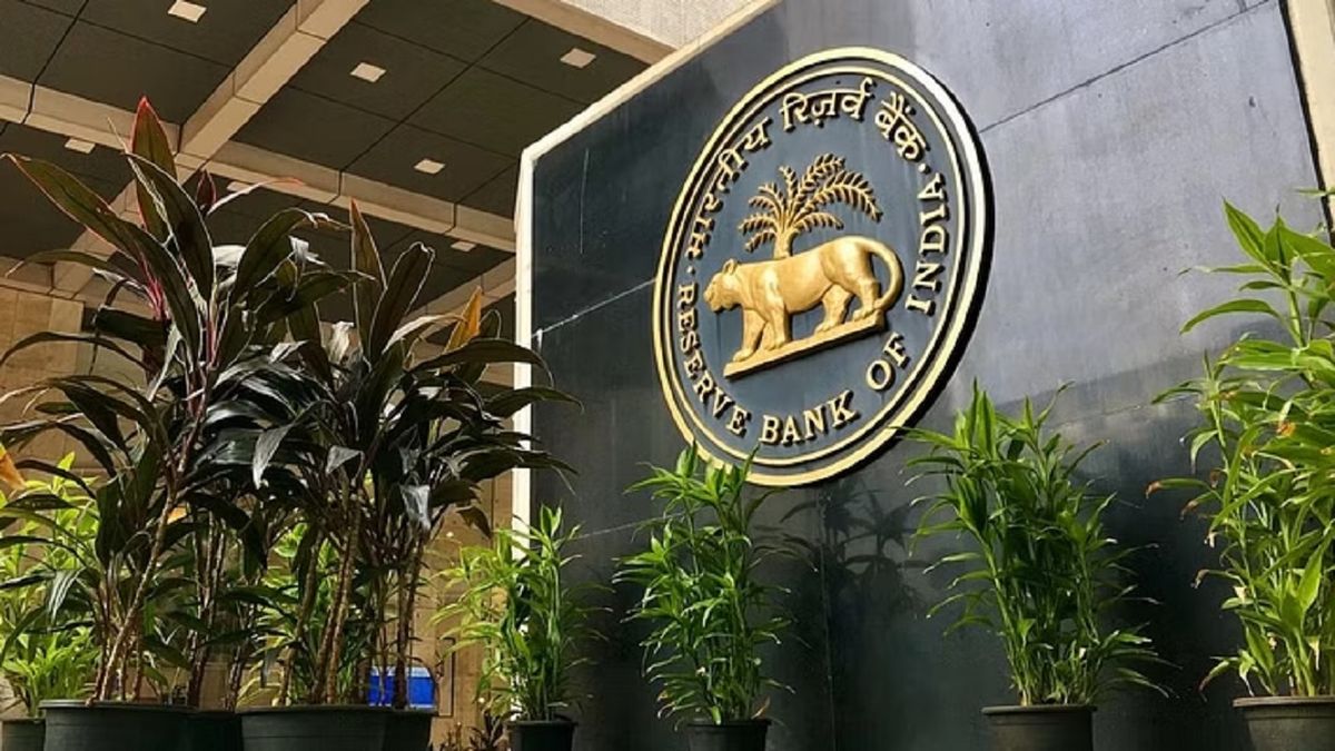 RBI: रिजर्व बैंक ने फिर दिखाई सख्ती, अब इन बैंकों का लाइसेंस किया रद्द ...