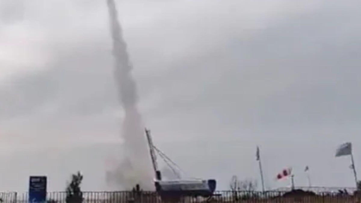 India's First Reusable Hybrid Rocket 'RHUMI-1' Successfully Launched