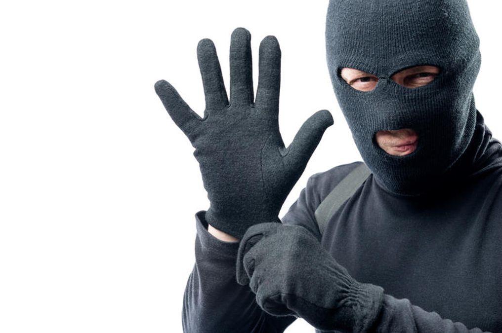 Assam: Robber Caught By Mob While Trying To Escape After Snatching Money