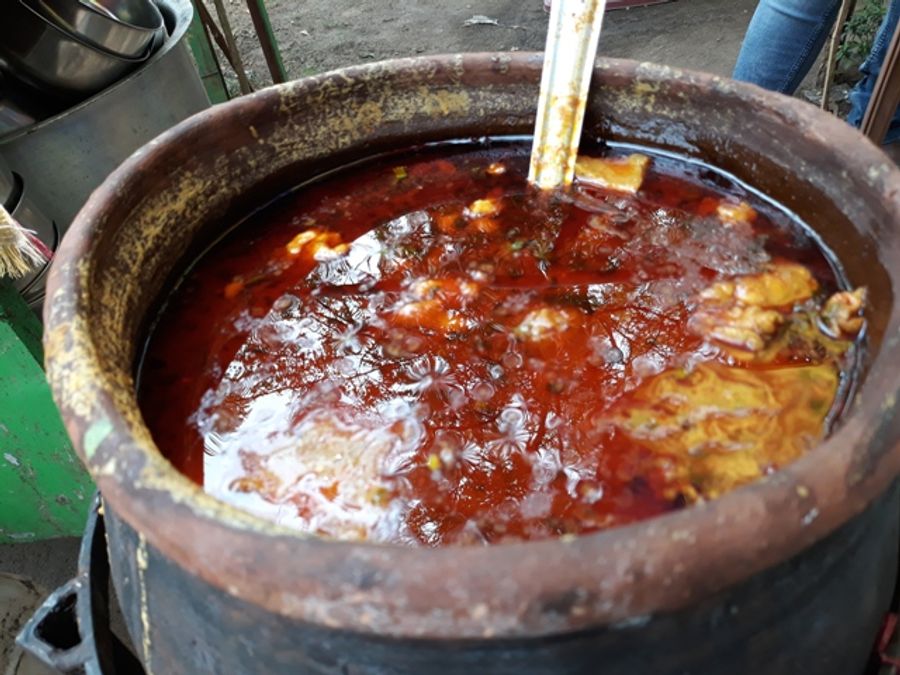 Savour authentic 'mati handi mutton' at these places in Odisha Capital
