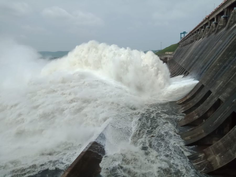 Odisha: Hirakud dam gates to open today for releasing excess water