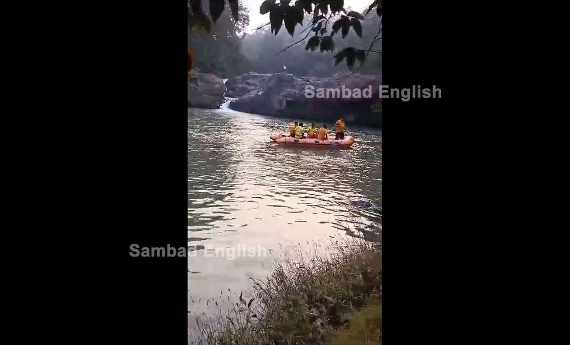 Odisha: Kolkata student goes missing, 2 others critical while taking bath in waterfall