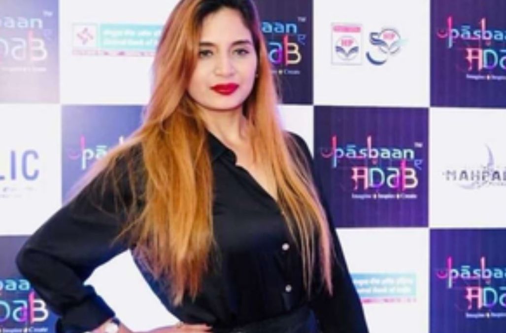 Singer-actor Malika Rajput found dead at her home in Uttar Pradesh's ...