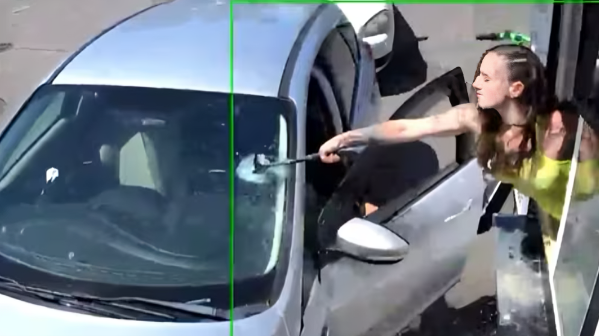 US Barista Smashes Car Windshield After Customer Throws Drink At Her