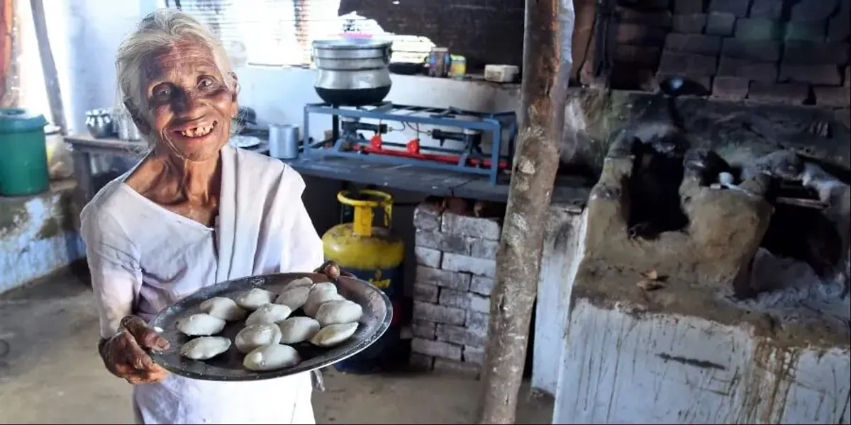 85-Year-Old Kamalathal aka Idli Amma To Get Own Home, Working Space To ...