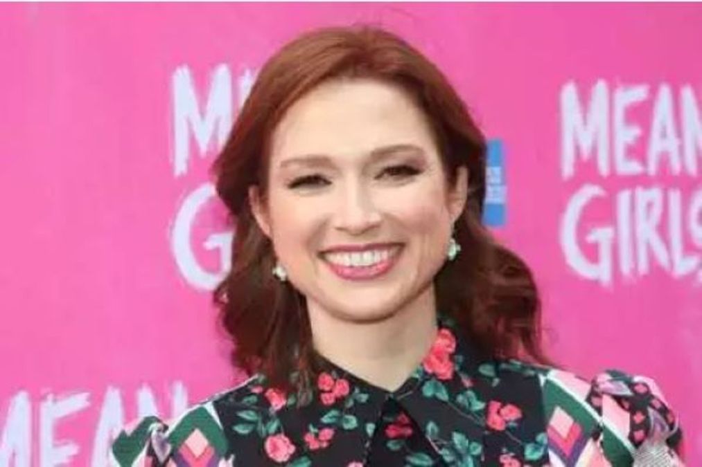 The Office Fame Elli Kemper Explains Her Controversial Debutante Ball ...