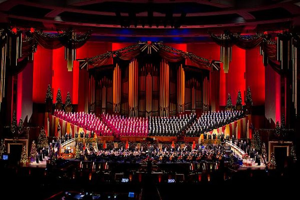 Singer Quits Choir Over Plan to Perform at Trump's Inauguration