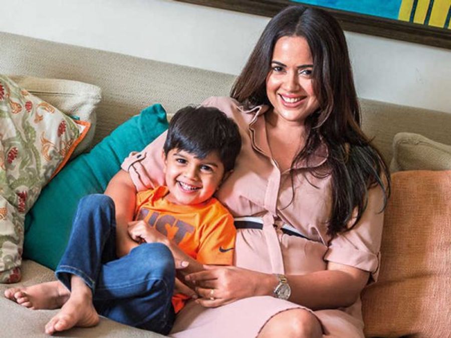 Suffered Post-Pregnancy Depression And Alopecia, Says Sameera Reddy