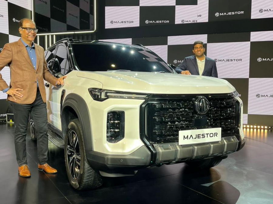MG Motor Showcases EVs & Hybrids at Bharat Mobility Global Expo 2025