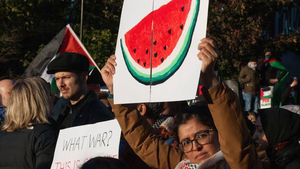 5 emojis that stood as symbols of resistance against injustice!