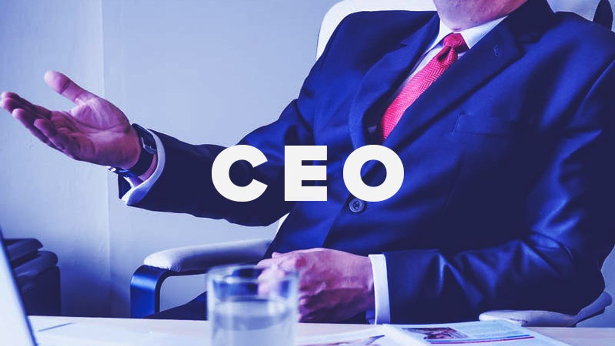 Today’s CEO must focus on Social Media Responsibilities, why?