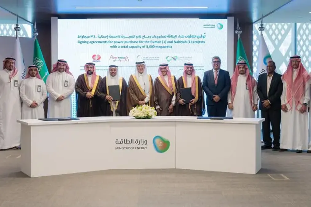 Saudi SPPC signs $9.3B contracts for 9.2 GW energy projects