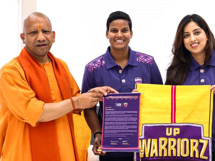 'Thrilled to have his support' - Deepti Sharma after meeting UP CM Yogi Adityanath